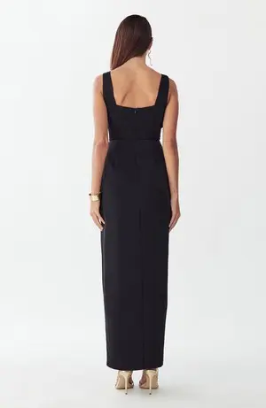 WILLA Akron Maxi Dress - Black