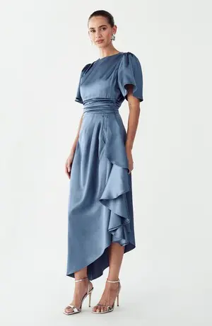 WILLA Narissa Midi Dress
