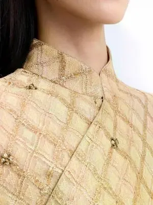 Shanghai Tang Latticework Embellished Top - Neutrals