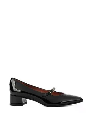 Status Pointed Leather Pumps
