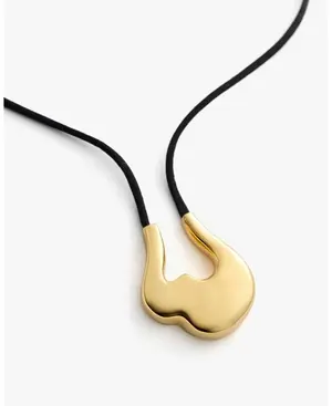 Cuyana Celestia Pendant Necklace - Gold