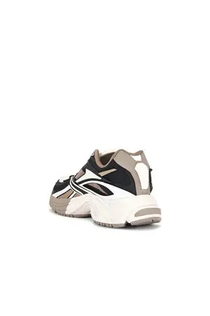 REEBOK Premier Road Modern Sneaker