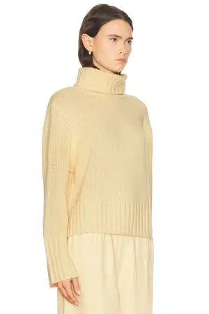 Jenni Kayne Cropped Jet Turtleneck Sweater - Pale Yellow