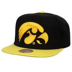 Mitchell & Ness Gold Iowa Hawkeyes 2-tone 2.0 Snapback Hat - Black
