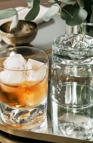 TOGAS Iceberg Set Of Glasses For Drinks