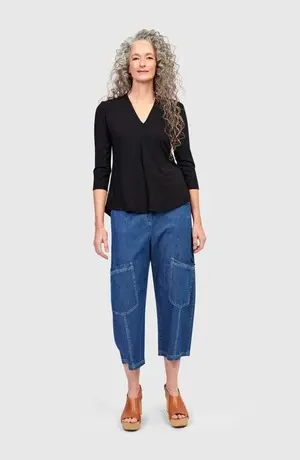 Alembika Essential V-neck Top