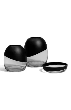 TOGAS Ayres Flower Vase - Black