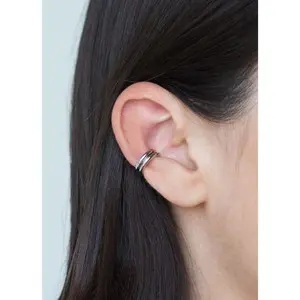 OUTOFOFFICE Simple Ear Cuff - Silver