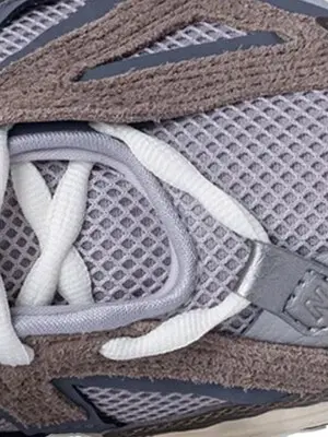 NEW BALANCE 1906 Sneakers - Brown