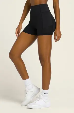 Wilson Baseline Ball Shorts - Black