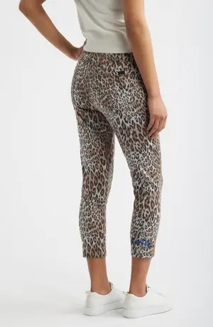 Hue Ultrasoft Leopard Cotton Blend Capri Leggings