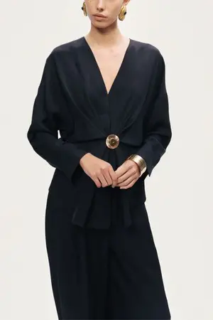 NOCTURNE Draped Buckle-detail Shirt