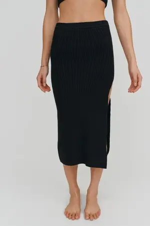 KATHRYN MCCARRON Ribbed Cashmere-blend Midi Skirt With Slit - Black
