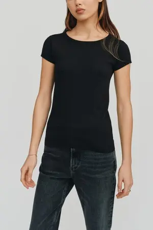 KATHRYN MCCARRON Greta Fitted Cashmere Tee - Black