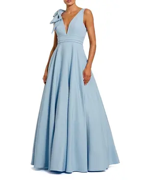 Mac Duggal Sleeveless Plunge Neck Ball Gown With Bow Detail - Powder Blue