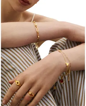 OTTOMAN HANDS Heart Outline Stacking Ring