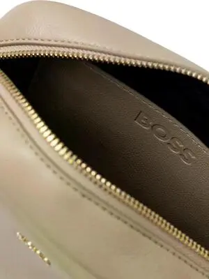 BOSS Satchel