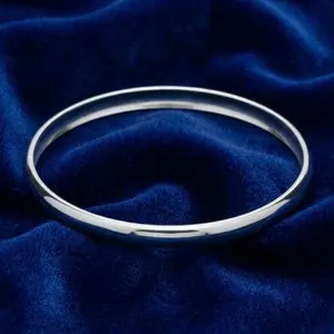 BLISS DIAMOND 6mm 18k Gold Plated Bangle