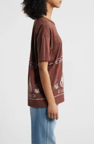 Daydreamer Prairie Horse Graphic T-shirt
