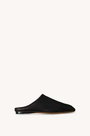 Minimalist Mules