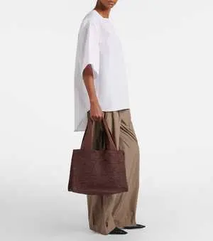 THE ROW Loretta Raffia Tote - Brown