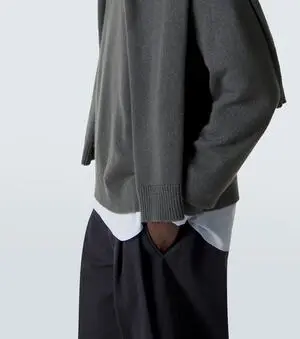 THE ROW Cashmere And Linen Sweater