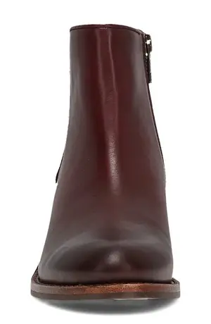 THE FRYE COMPANY Carson 2 Piping Bootie - Merlot