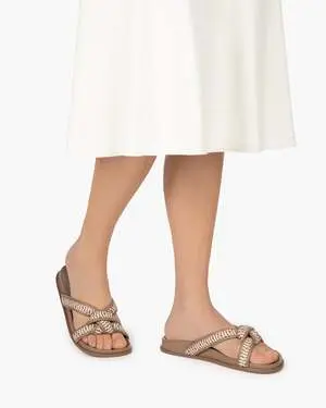 Eric Javits Squishee Straw Knot Sandals - Latte