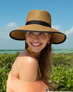Eric Javits Squishee Straw Fedora Visor Hat - Bone