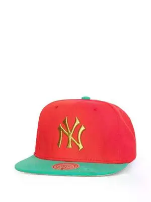 Mitchell & Ness New York Yankees Cooperstown Mistletoe Embroidered Baseball Cap - Red