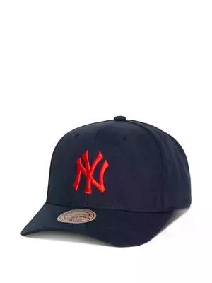 Mitchell & Ness New York Yankees Team Flip Cap