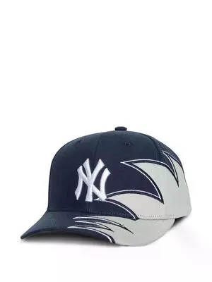 Mitchell & Ness Embroidered Snapback Cap - Blue