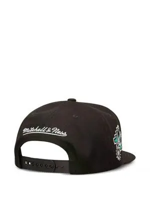 Mitchell & Ness San Antonio Spurs Embroidered Snapback Cap