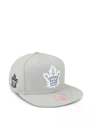Mitchell & Ness Alternate Flip Snapback Cap - Grey