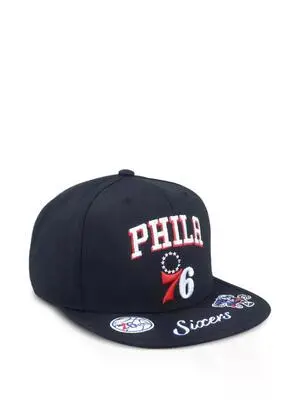 Mitchell & Ness Philadelphia 76ers Snapback Cap - Black