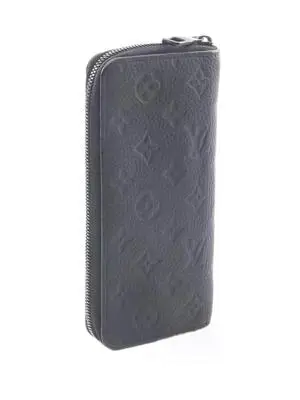 LOUIS VUITTON 2021-2026 Taurillon Zippy Wallet Long Wallets - Black