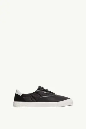 Moncler Vera Leisure Padded Sneakers - Black