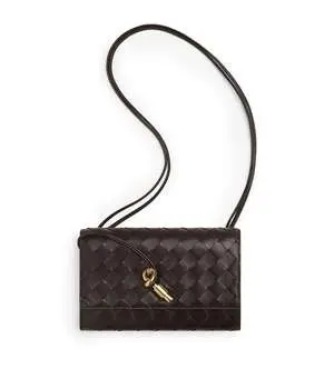 Bottega Veneta Leather Andiamo Shoulder Bag - Brown