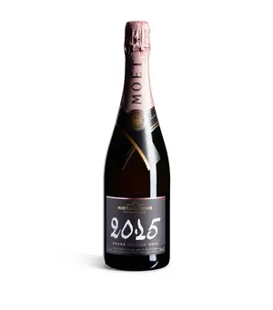 MOET & CHANDON Grand Vintage Brut Rosé Champagne 2015 Champagne, France - Pink