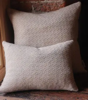 ARAMINTA CAMPBELL Alpaca-blend Fern Cushion