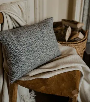 ARAMINTA CAMPBELL Alpaca-blend Fern Cushion