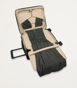Briggs & Riley Baseline Essential Carry-on Expandable Spinner Suitcase