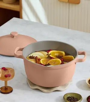 OUR PLACE Perfect Pot 2.0 - Red