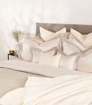 CELSO DE LEMOS Avalon Boudoir Pillowcase
