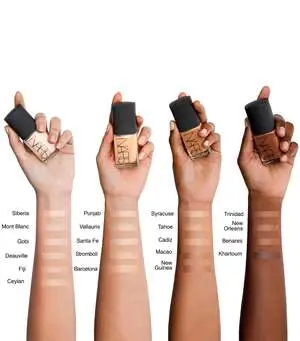 NARS Sheer Glow Foundation - Nude