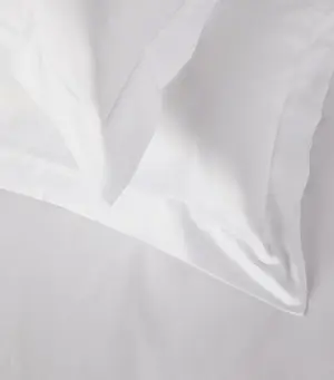 CELSO DE LEMOS Capela Super King Fitted Sheet - White