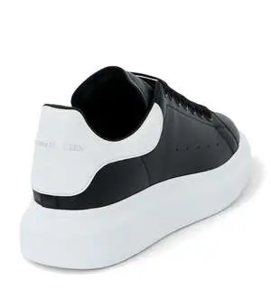 Alexander McQueen Leather Oversized Sneakers - Black