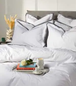 CELSO DE LEMOS Hella Square Pillowcase - Grey