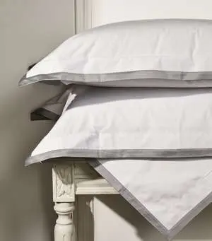 CELSO DE LEMOS Hella Square Pillowcase - Grey