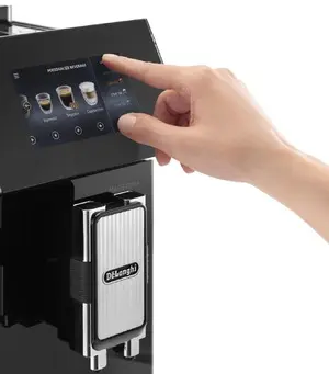 DE'LONGHI Maestosa Coffee Machine